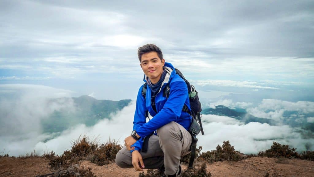 A Spontaneous Hike to Bote Lighthouse | Bato, Catanduanes